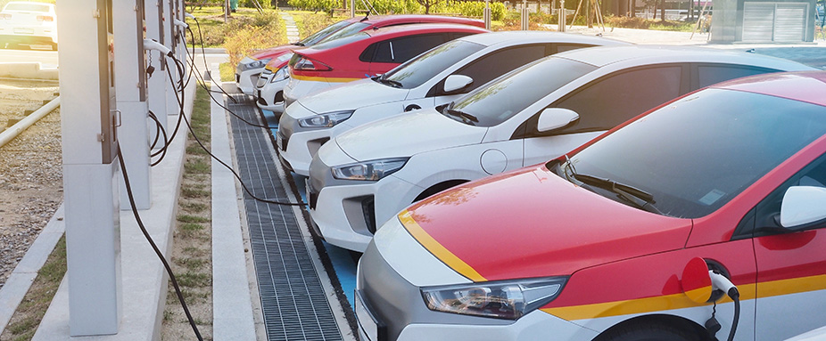 Elektroauto kaufen – neu, geleast oder gebraucht? |ADAC Elektroauto kaufen – neu, geleast oder gebraucht? |ADAC